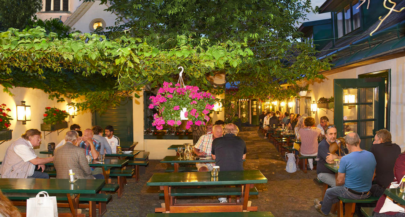 Wien und Wein | Heuriger 10er Marie